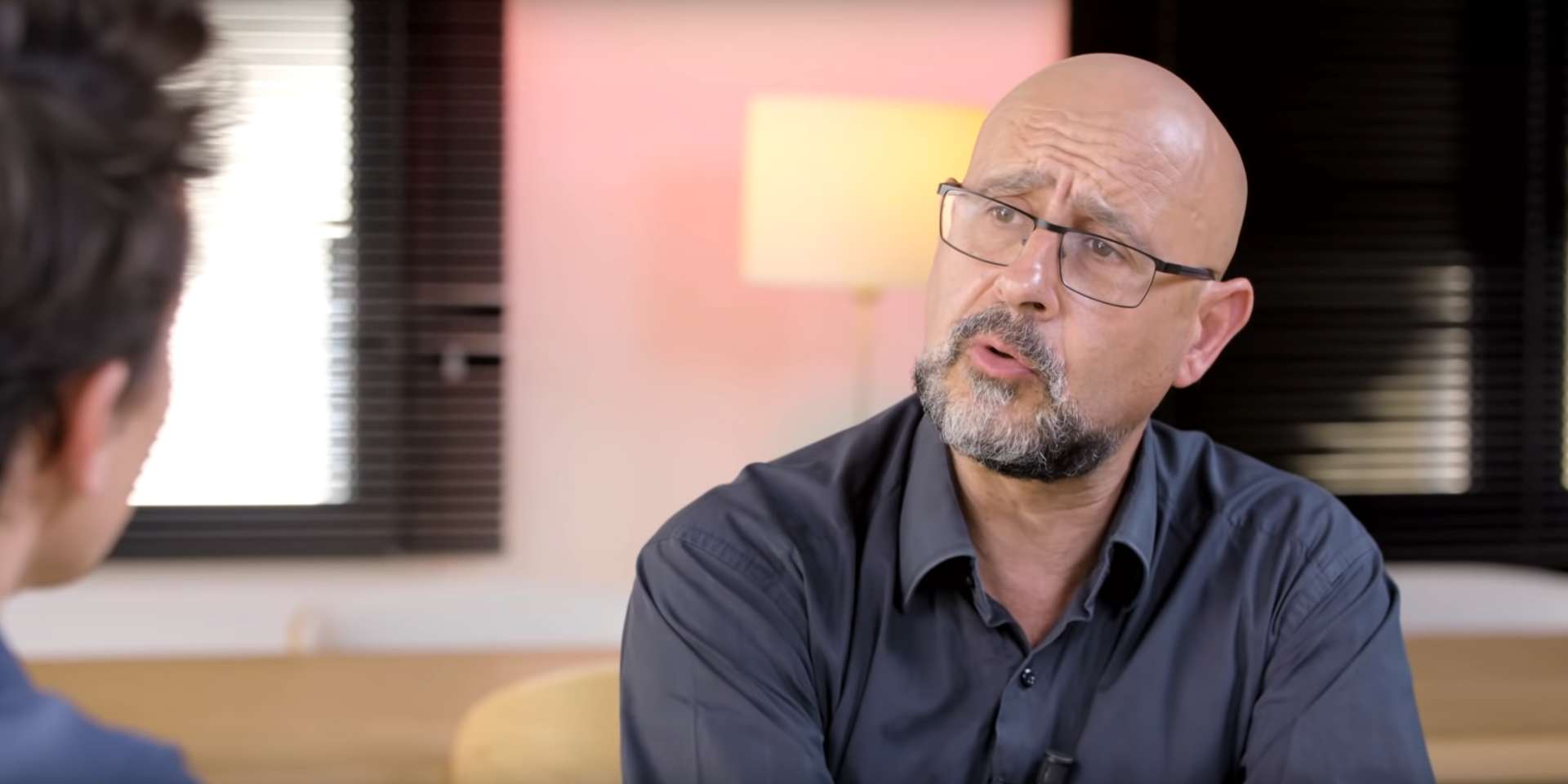 Macron, roi des girouettes : qu'est-ce que l'extrême-centre ? | Pierre ...